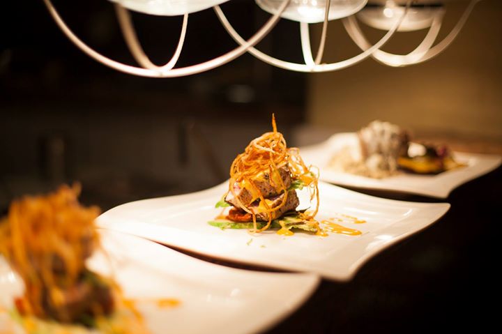 7 Seas Seafood Grille